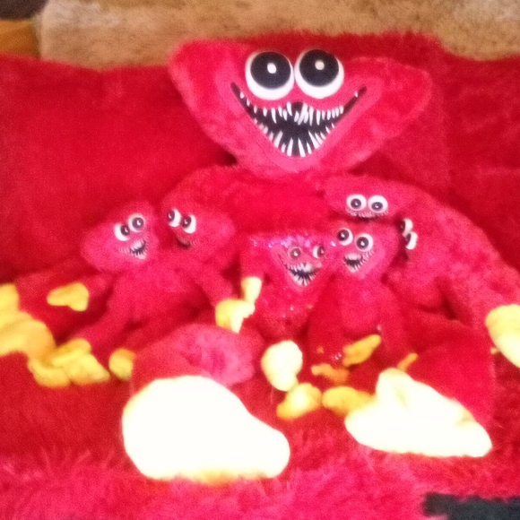 Poppy Playtime 2 | Toys | Sold Red Cuddly Lifesize Plush Gamer Video ...